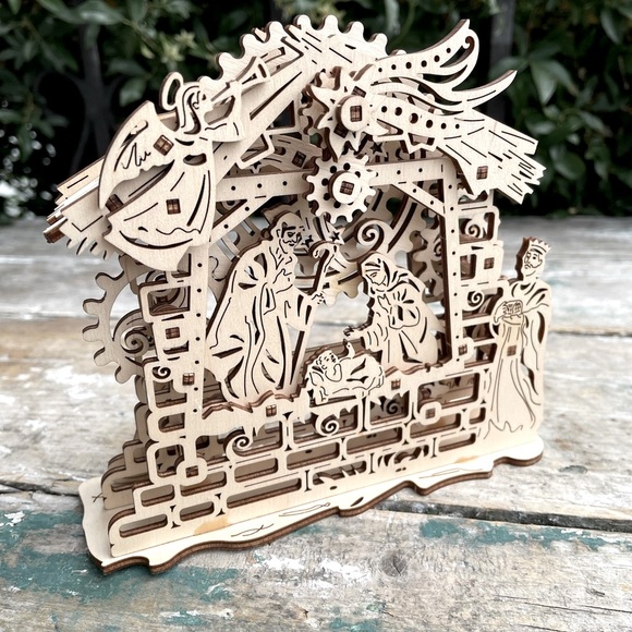 UGEARS | Holiday | Nativity Scene Mechanical Christmas Movable Manger ...